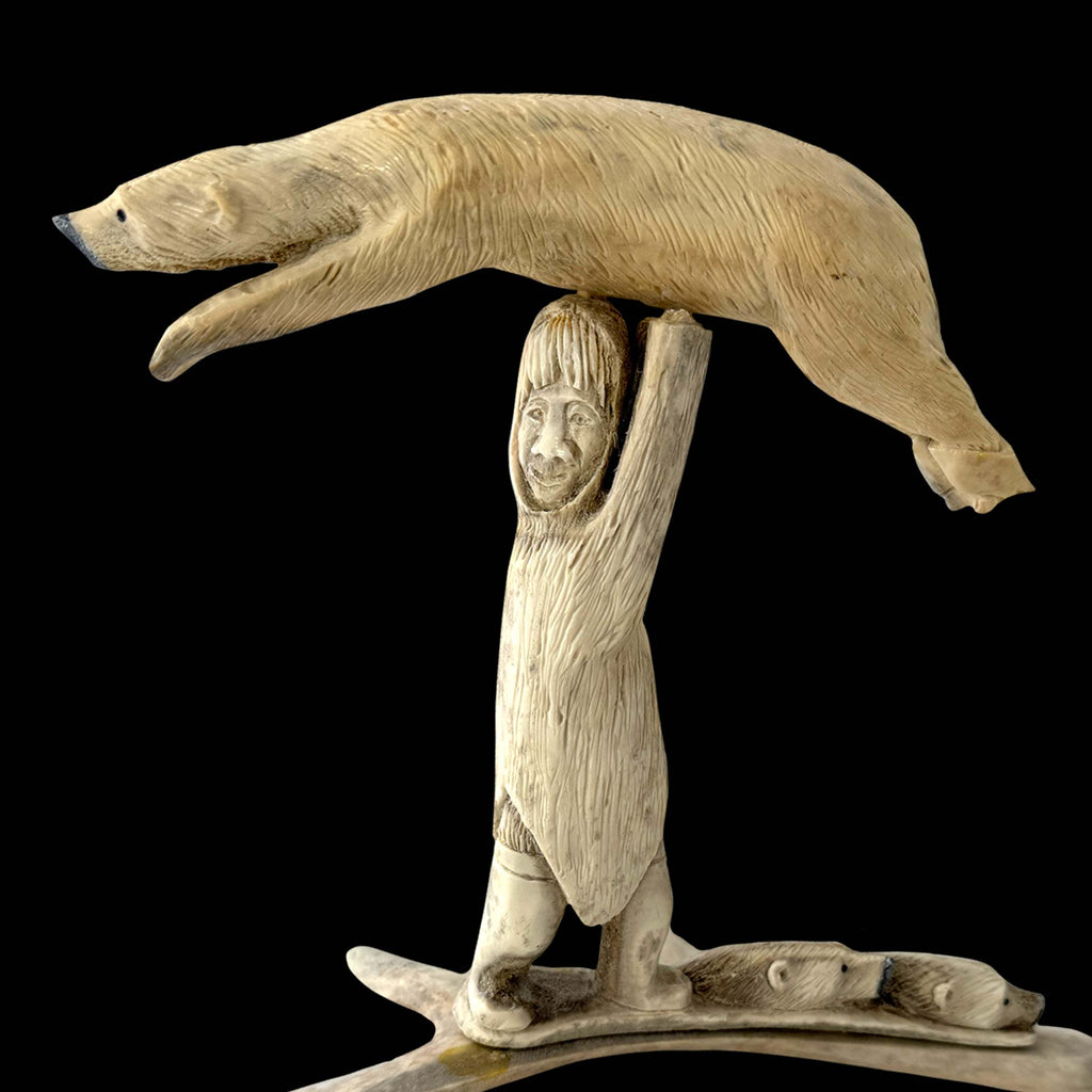 Sculpture Inuit "Maître des Ours" en Os (Alaska) | Aloha Antiquités